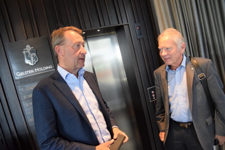Gjelsten står fortsatt parat med million-gaven til Re - så sant ...