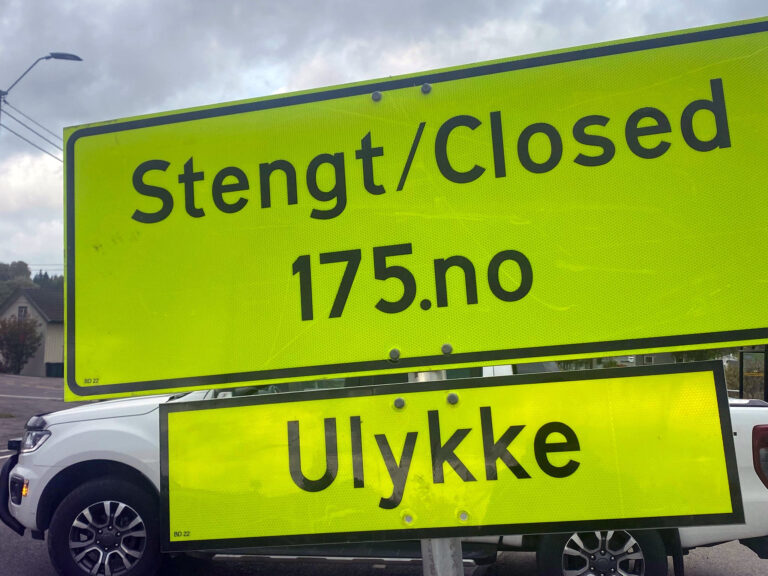 Ulykke-skilt-vei-stengt_2 - ReAvisa
