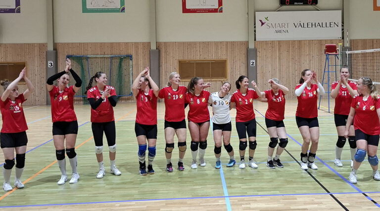 Historisk volleyballkamp i Vålehallen: IL Ivrig-jentene ga eliteserie ...