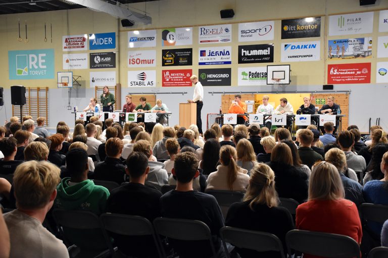 Borgerlig brakseier på Re VGS - Høyre større enn FrP - ReAvisa